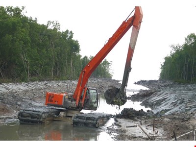 ULTRATREX INDONESIA amphibious excavator swamp backhoe Profil, Telepon ...