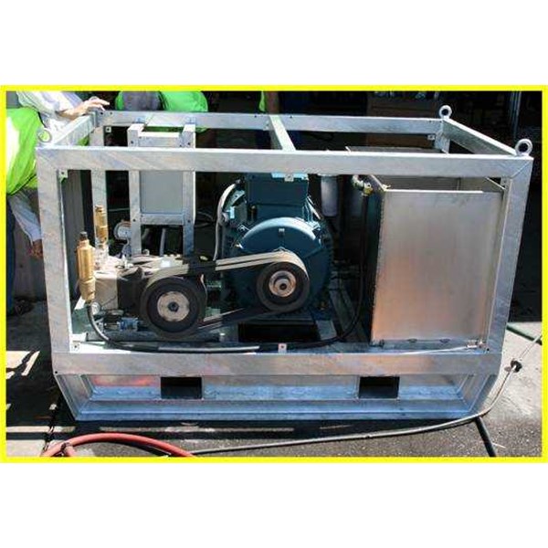 Jual WATER BLASTING 600 Bar / 9000 Psi Electric power oleh PT. Inti ...