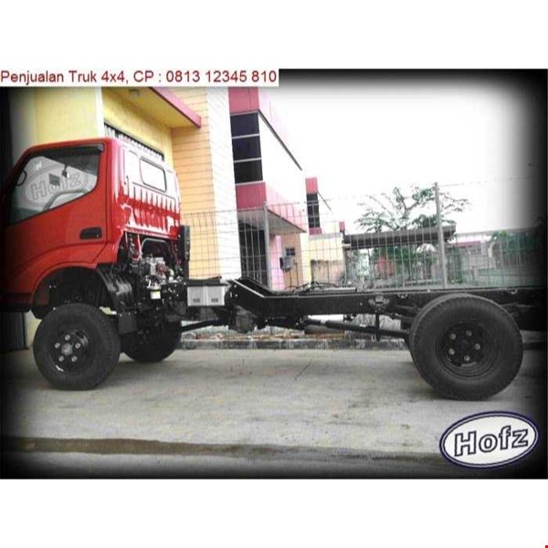 Jual Truk 4x4 / Truck Four Wheel Drive ( 4WD ) / Truk Double Gardan ...