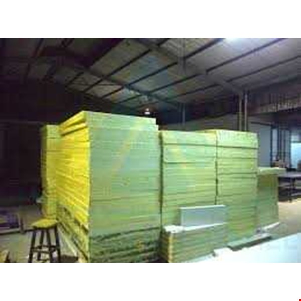 Jual PU (Polyurethane) Insulated Sandwich Panel oleh PT. SINAR INTI PANEL
