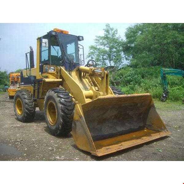 Jasa Sewa Wheel Loader Semarang oleh PT. EKASAPTA CITRA PRATAMA