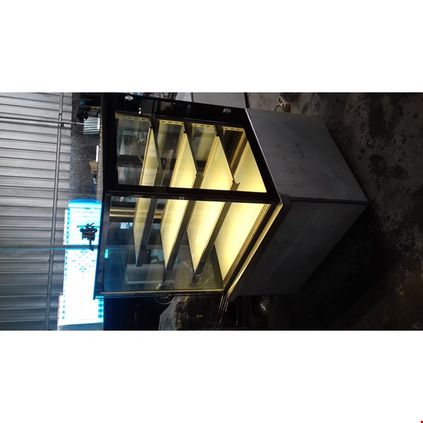 Jual Pembuatan macam macam Showcase Display oleh PEMBUATAN SHOWCASE ...