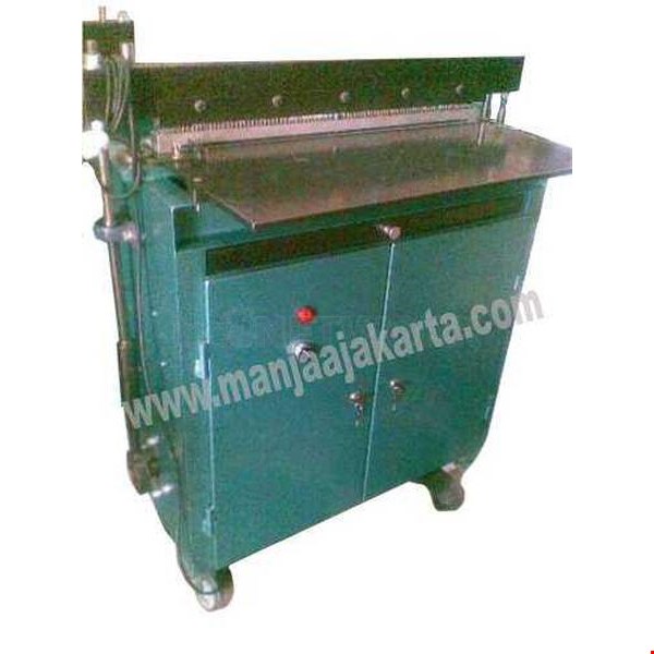 Jual MESIN KALENDER DAN MESIN PRESS SPIRAL KAWAT oleh manjaajakarta.com