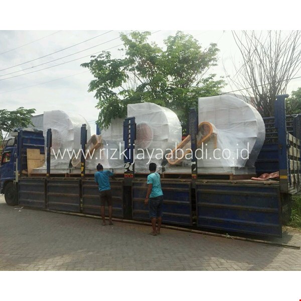Jual Tronton Buka Samping (Threeway) oleh PT. Rizki Jaya Abadi Transportasi