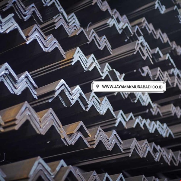 Jual BESI SIKU NABIRE oleh PT. Kaltim Jaya Makmur