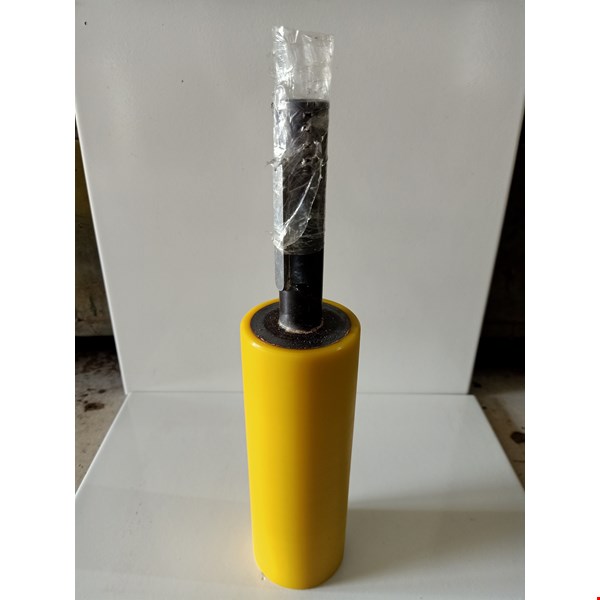 Jual Roll Polyurethane kuning oleh PT. Mulya Natama Teknik