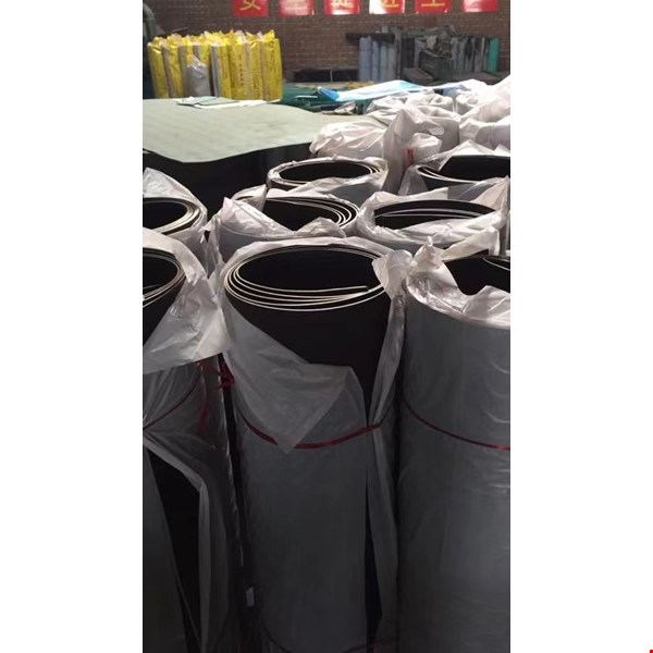 Jual Packing Klingerit Hitam Non Asbestos oleh CV. Sinar Gemilang