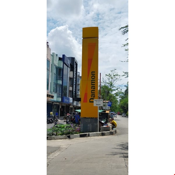 Jual Pylon Sign / Sign Board 02 oleh Sukses Mediaindo