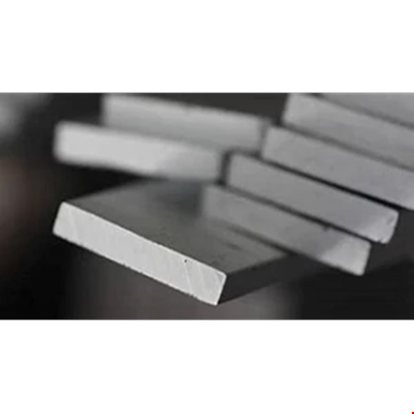 Jual Plat Strip Besi 3mm x 38mm x 6Mtr oleh PT. Wira Baja Makmur Mandiri