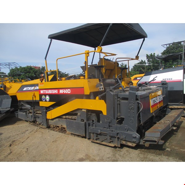 Jual Asphalt Finisher Mitsubishi MF60D Lebar 6 Meter Track oleh JUAL ...