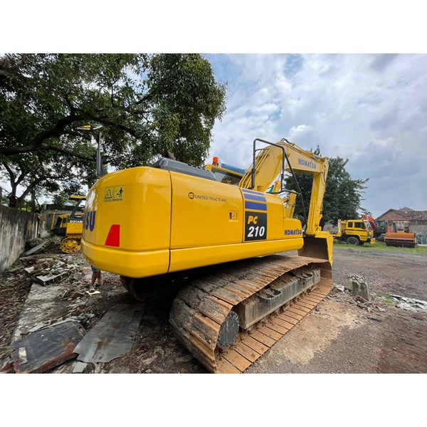 Jual Alat Berat Excavator 20 Ton Komatsu Pc 210-10 M0 Tahun 2020 ...