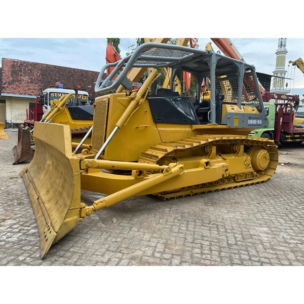 Jasa Rental Disewakan Bulldozer Dozer D85ESS-2 Tahun 2016 Surabaya oleh ...