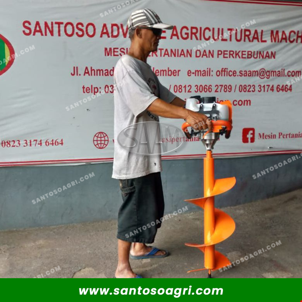 Jual Earth Auger - Mesin Bor Tanah 2T - 52CC - mata bor diameter 30 CM ...