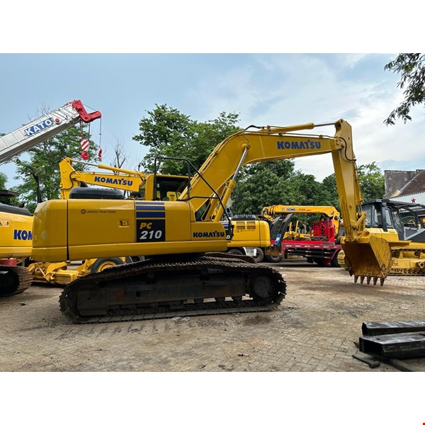 Jual Excavator Komatsu PC210-10 M0 TAHUN 2022 Surabaya Oleh CV. Artha ...