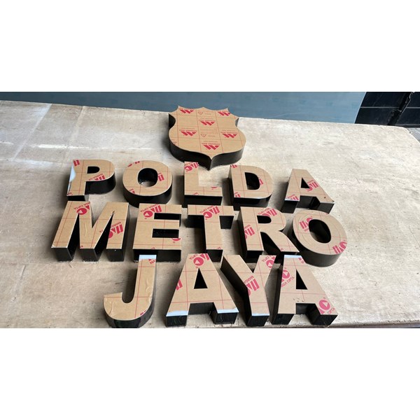 Jual Neon Box Murah Depok Huruf Timbul oleh Prima Mika
