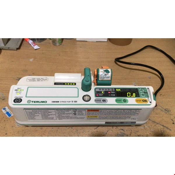 Jual Syringe Pump TERUMO TE-331/332 (USED) oleh PT. Wesmed