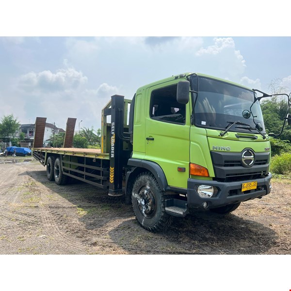 Jasa RENTAL SELFLOADER TRONTON HINO FM 260 JW PENGIRIMAN ALAT BERAT ...