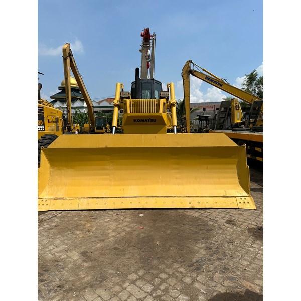 Jasa Rental Alat Berat Bulldozer Komatsu D65PX-12 Tahun 2018 oleh CV ...