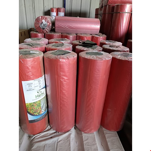 Jual PLASTIK MULSA TANAMAN HITAM SILVER ROLL BESAR oleh PT. Pundi ...
