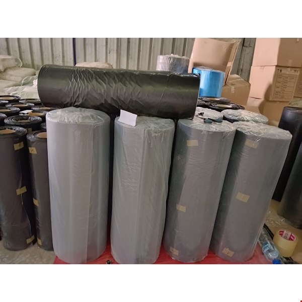 Jual PLASTIK MULSA TANAMAN HITAM SILVER ROLL BESAR oleh PT. Pundi ...