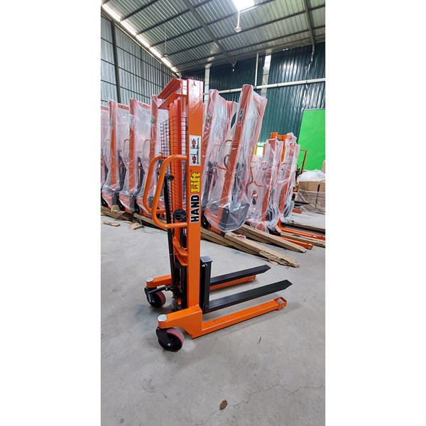 Jual Hand Stacker Type Ekonomis 500kg Tinggi Angkat 1.2 Meter - HAND ...
