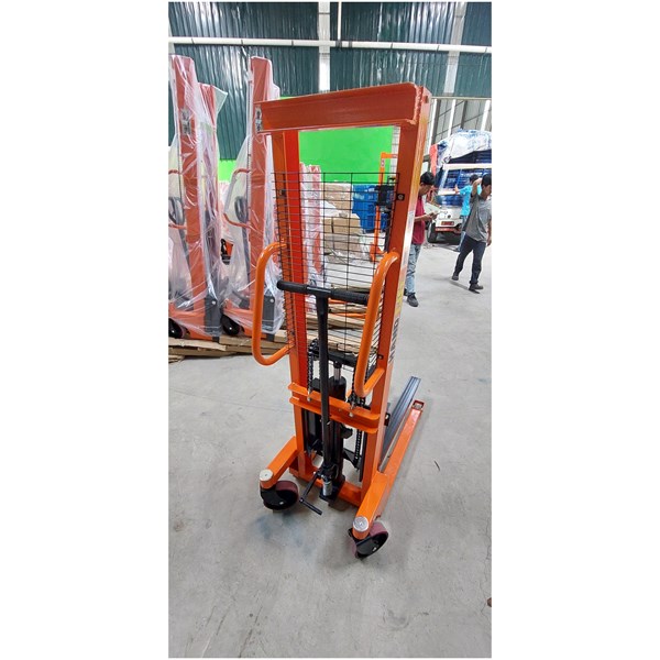 Jual Hand Stacker Type Ekonomis 500kg Tinggi Angkat 1.2 Meter - HAND ...