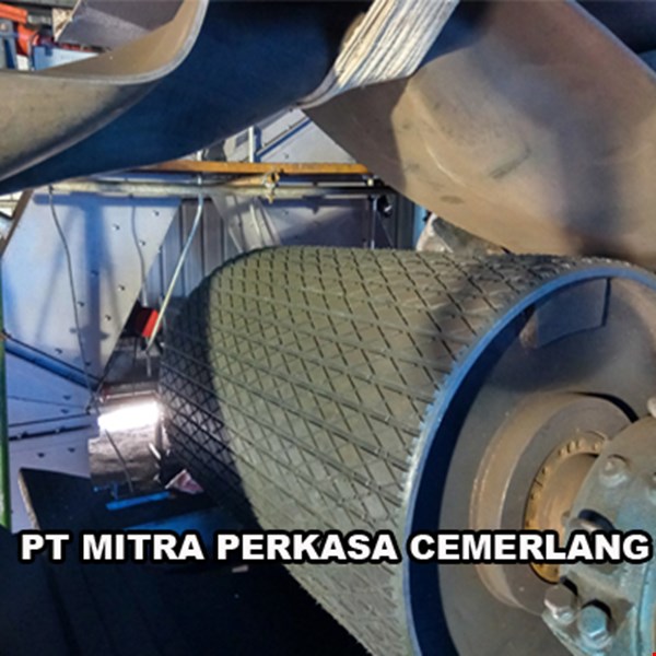 Jual RUBBER LAGGING DRUM PULLEY DIAMOND GROOVING oleh PT. Mitra Perkasa ...