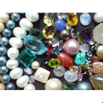 Jual Batu Permata dan Mutiara Bali - DUNIA PERMATA | Indonetwork