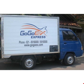 Jasa Sewa Penyewaan Truck Truk Box Bak Terbuka Engkel Fuso Tronton ...