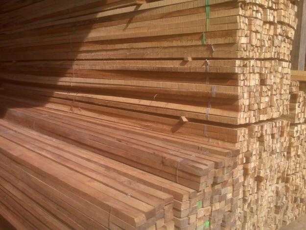 Jual KAYU KAMPER MEDAN RENG DAN KASO 3/4, 4/6, 5/7 oleh KARYA RIMBA SENTOSA