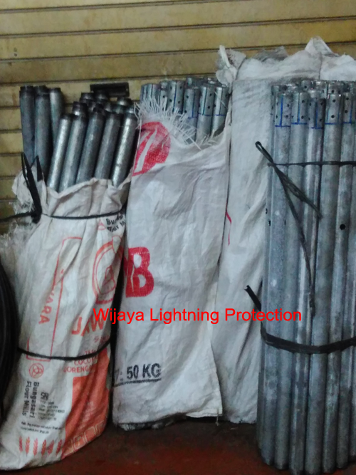 Jual TIANG SPLITZEN GALVANIS oleh WIJAYA LIGHTNING PROTECTION