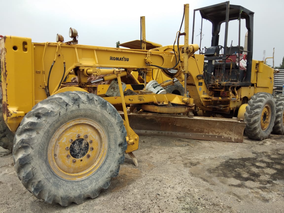 Disewakan / Rental Motor Grader GD511A-1 Tahun 2008 SURABAYA AREA JAWA ...