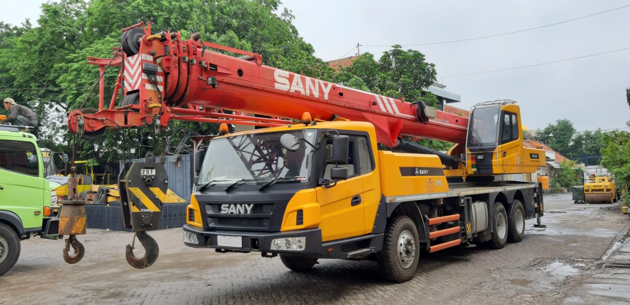 Disewakan Mobile Crane Roughter / Rafter Crane Sany 50 Ton Surabaya ...