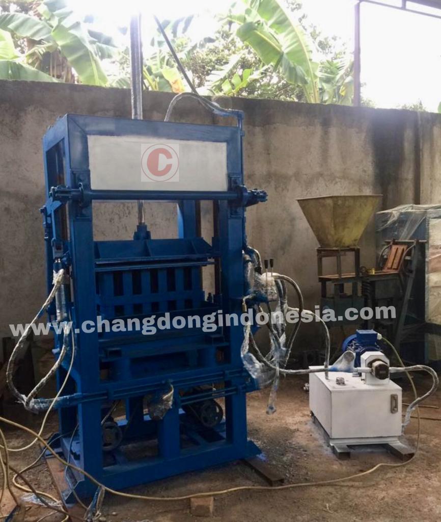 Jual Mesin Paving Block Hydrolik oleh PT. Changdong Indonesia Utama