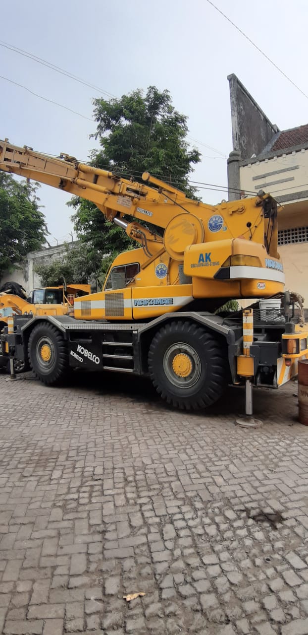 Jasa Rental Mobile Roughter / Rafter Crane Kobelco RK250-3 25 Ton ...