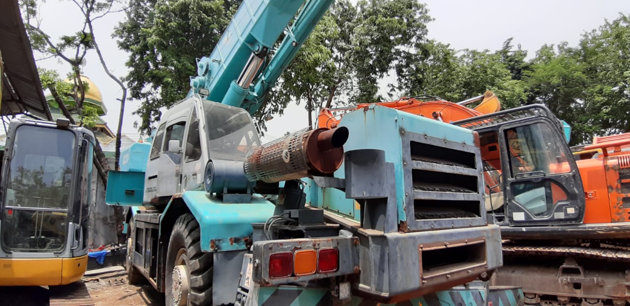 Disewakan / Rental Mobile Roughter / Rafter Crane Kobelco 45 Ton ...