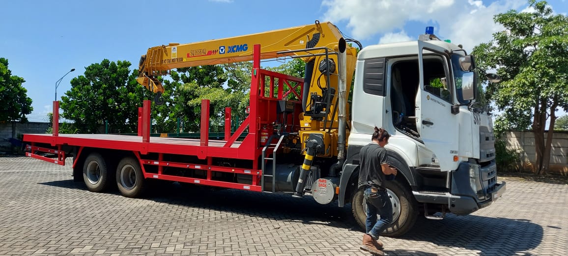 Disewakan / Rental Hiab Hyap Crane Mobile Crane XCMG 45 Ton Surabaya ...
