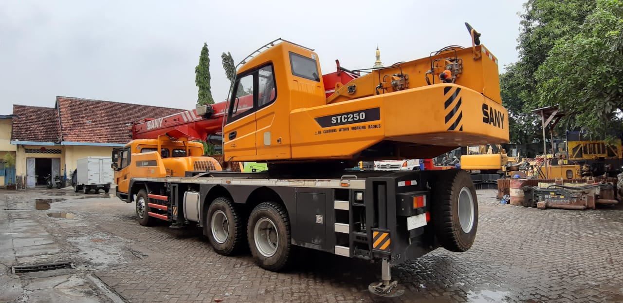 Jual Pusat Persewaaan Mobile Crane Roughter / Rafter Crane Sany 50 Ton ...