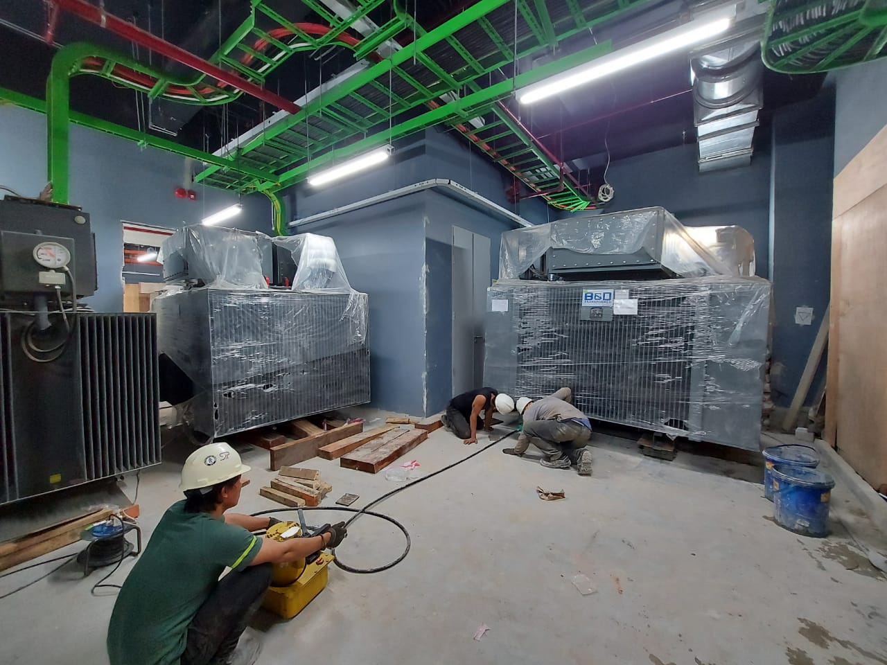 JASA PEMINDAHAN TRAFO / MOVING LIFTING JACKING TRAFO oleh PT. Fiza ...