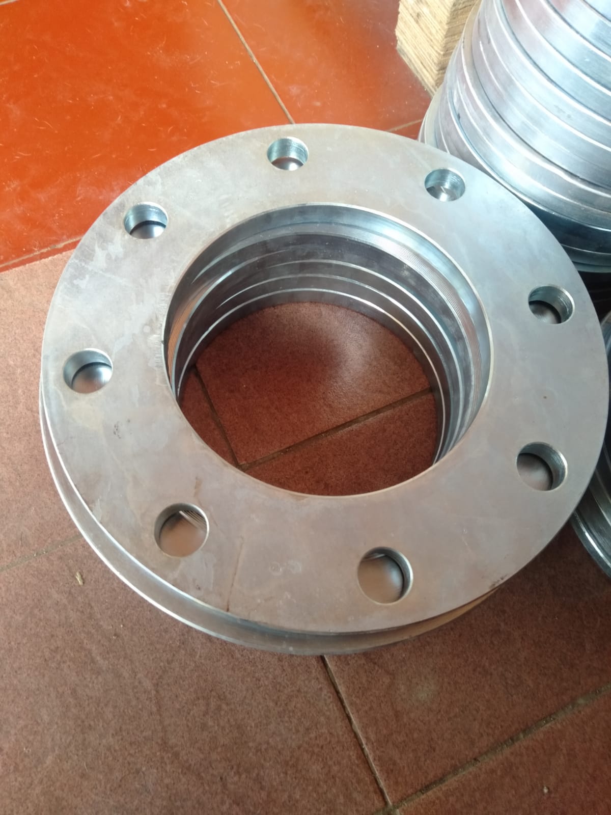 Jual Flange Connector Besi Galvanis PN 25 Dia 4 oleh Baja Indo Prima