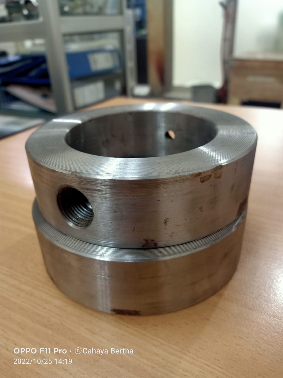 Jual Drip Ring Class 150 A105 c/w 2 holes FNPT oleh PT. Bertha Sinar Teknik