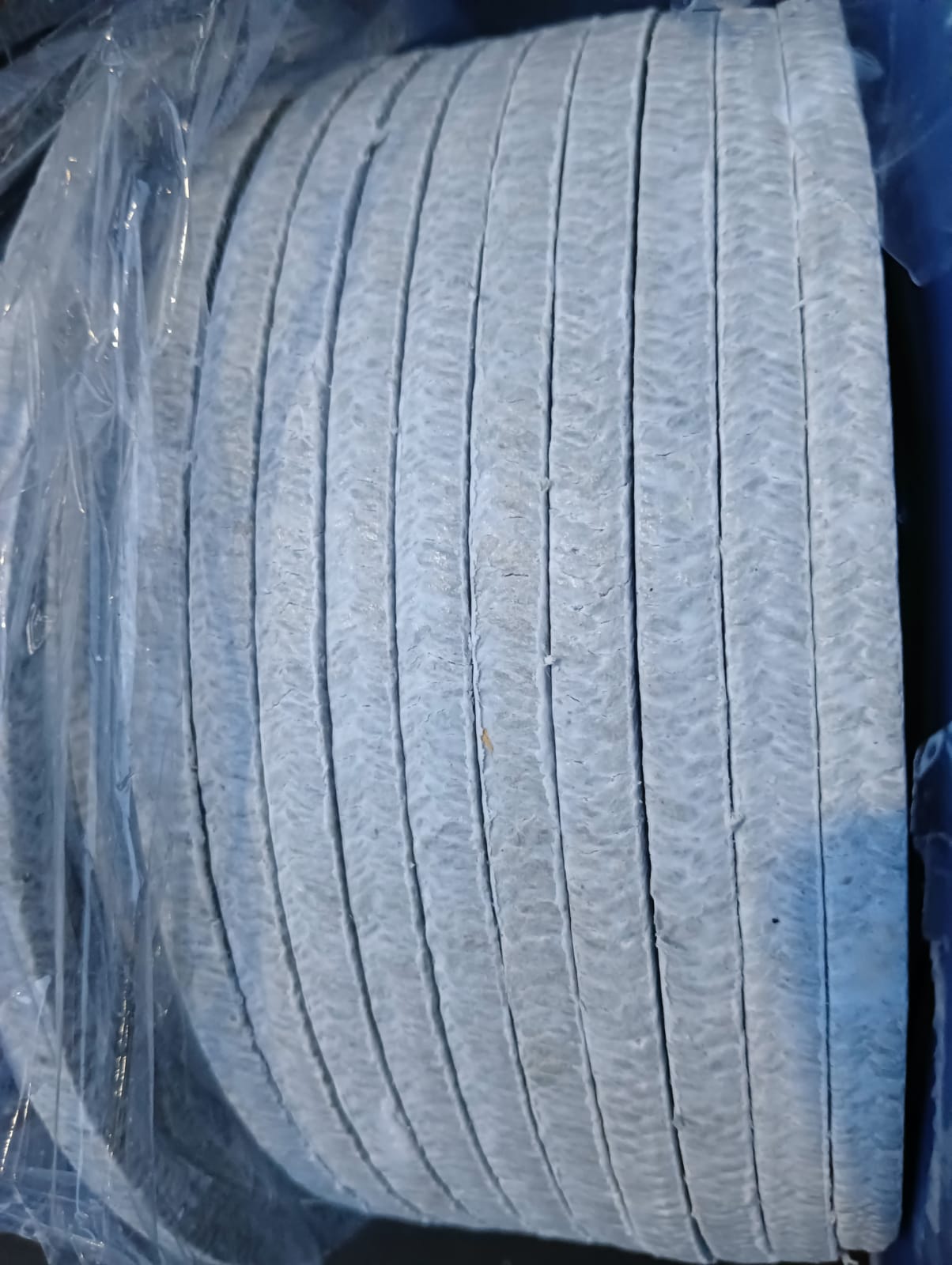 Jual gland packing asbestos 1/2 x 5kg oleh Anugrah Jaya Packing