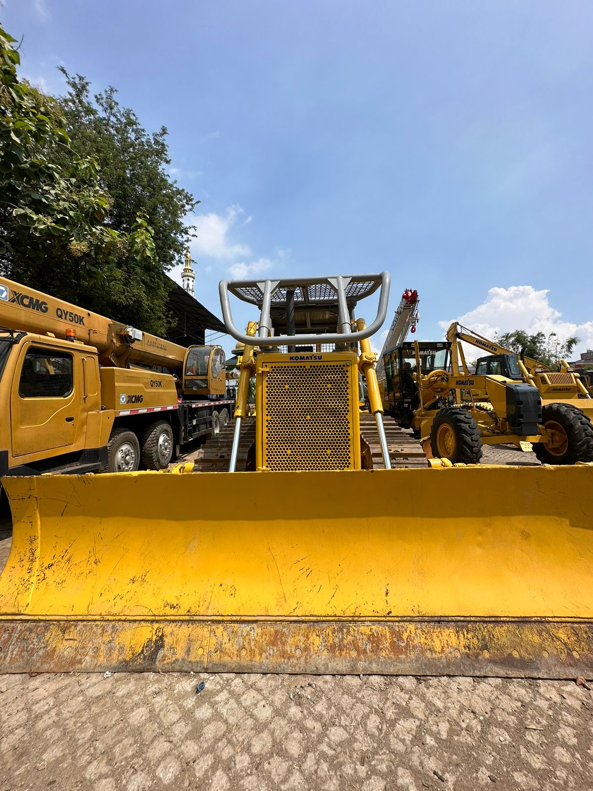 Jual Alat Berat Bulldozer Dozer D85ESS-2 Tahun 2017 Krian Surabaya oleh ...